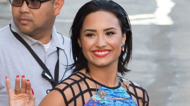 Demi Lovato Says Shes Experimented Sexually