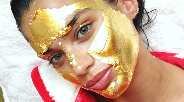 The $300 Face Mask The Victoria's Secret Angels Used Before The Show