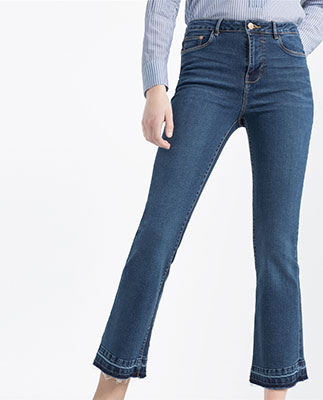 8 Non-Skinny Denim Jeans That Are Comfy AF