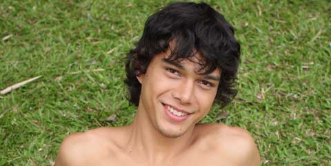 Cosmo Online Hunk Marvin Kiefer: Single Summer Stud