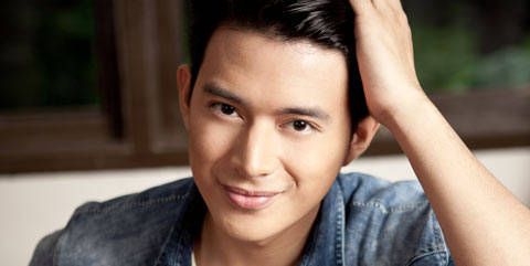 Cosmo Online Hunk Mike Tan: The Silly Stud