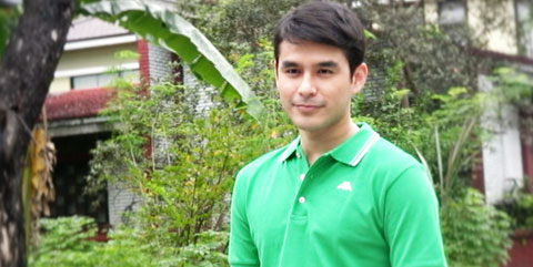 CosmoTV Behind The Scenes: Cosmo's April 2012 Man On Fire ATOM ARAULLO