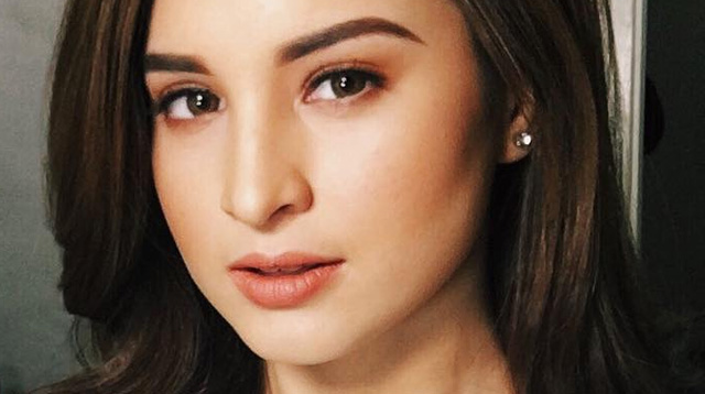 8 Non-Red Lip Colors You Should Wear For The Holidays