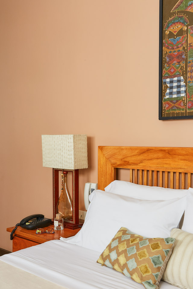 These Photos of Peach Interiors Will Calm You | Real Living