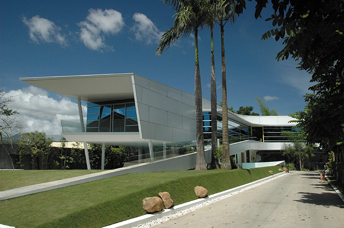 Alex Medalla | Architect | Service Directory | Real Living