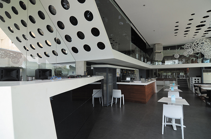 Alex Medalla | Architect | Service Directory | Real Living