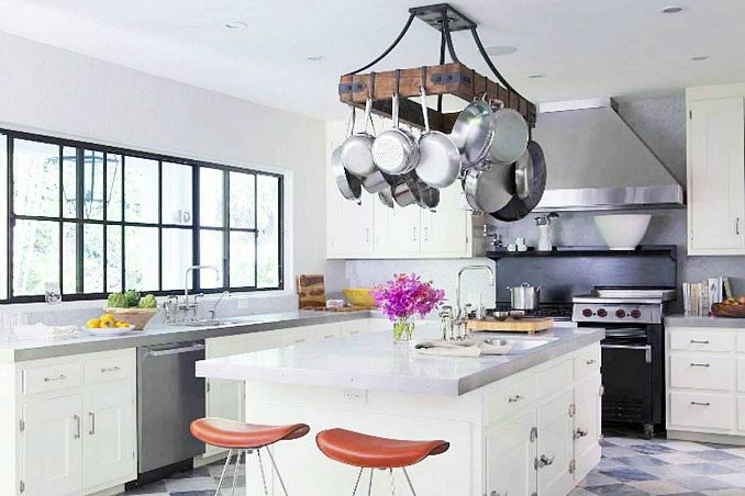 3 Powerful Gunk Removal Hacks For Pots And Pans