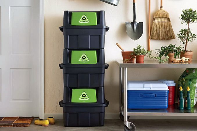 Build a Recycling Station at Home in 4 Easy Steps