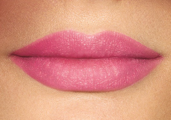 A Quick Guide To Lipstick Finishes