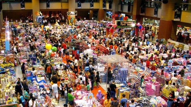 6 Tips for Beating the Holiday Shopping Rush