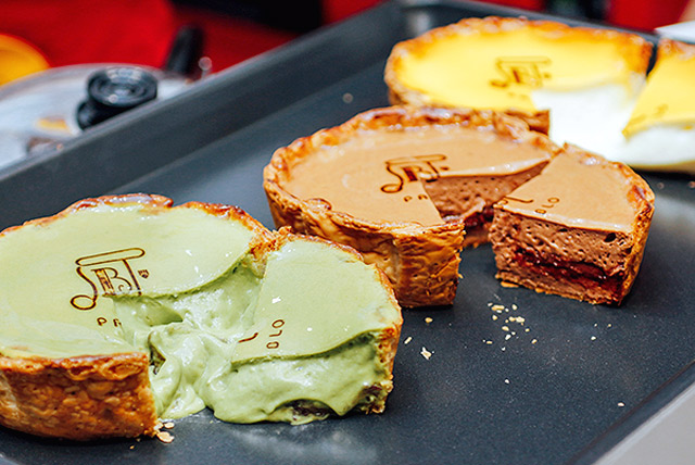 Japan's Pablo Cheesecake Tarts Opens in Manila