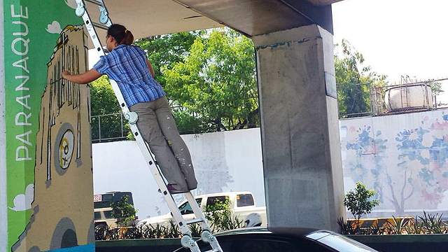 Ang Gerilya partners with MMDA for mural project along EDSA