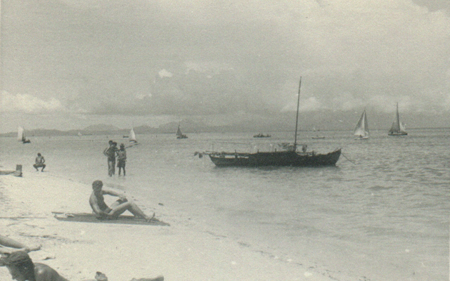 Old Photos of Beaches Around the Philippines