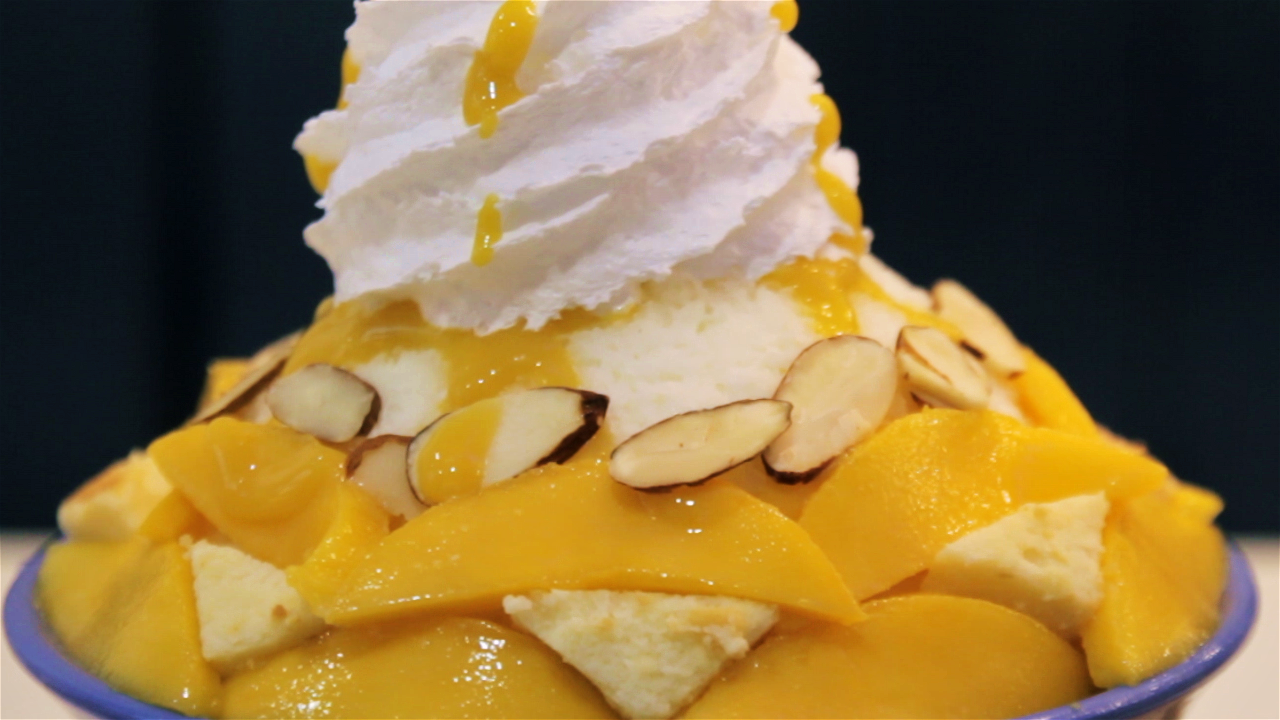 VIDEO: K Bingsu Café's Mango Cheese Is a Must-Try