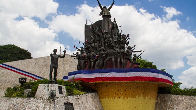 Karcher Cleaned Up People Power Monument