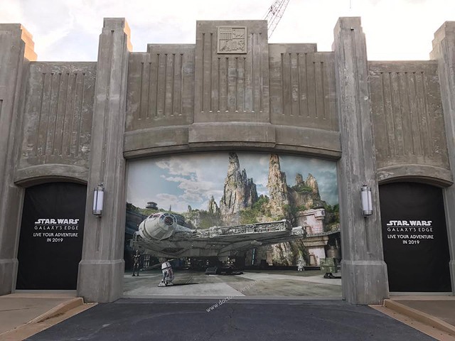 Disney Reveals First Video Footage of Star Wars Theme Park