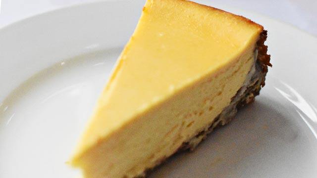 Banapple Has a New Cake for National Cheesecake Day