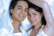 Watch John Lloyd and Bea reenact a One More Chance scene + more things ...