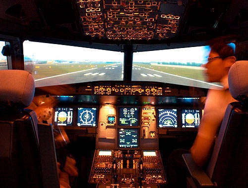 Jetplane Joyride: SPOT.ph Takes the Airbus A320 Sim for a Spin