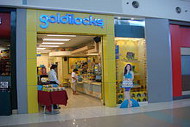Goldilocks Bakeshop founders cited in CNN article, "Five trailblazer ...