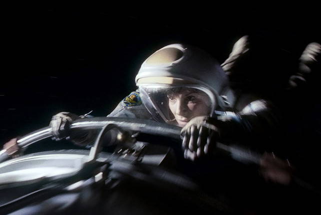 MOVIE REVIEW: Gravity
