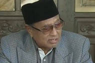 Sulu Sultan Jamalul Kiram III, 75, dies; Family hopes to bury him in Sulu