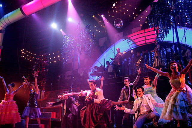 THEATER REVIEW: Grease