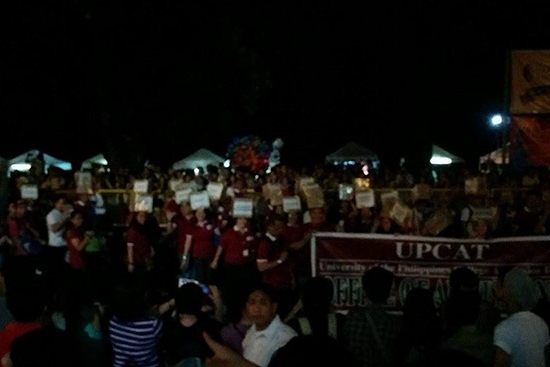 Live Blog: Scenes from the UP Lantern Parade 2014