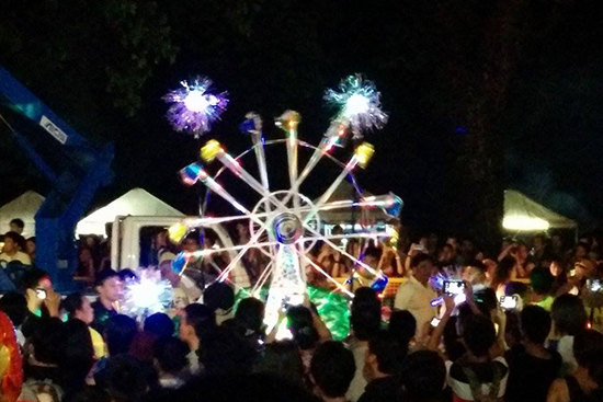Live Blog: Scenes from the UP Lantern Parade 2014