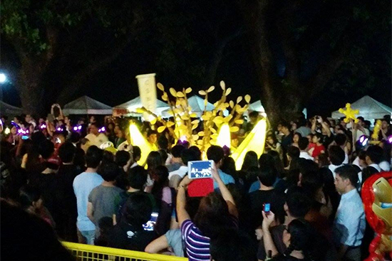 Live Blog: Scenes from the UP Lantern Parade 2014